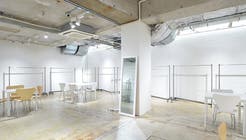 【B102】南船場のランドマークビルにある、心斎橋駅、本町駅すぐのレンタルスペース。【大阪市中央区】の写真2