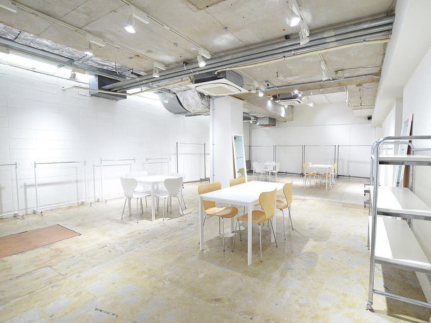 【B1F-B102】南船場のランドマークビルにある、心斎橋駅、本町駅すぐのレンタルスペース。【大阪市中央区】の写真5