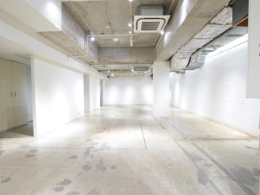 【B1F-B102】南船場のランドマークビルにある、心斎橋駅、本町駅すぐのレンタルスペース。【大阪市中央区】の写真7