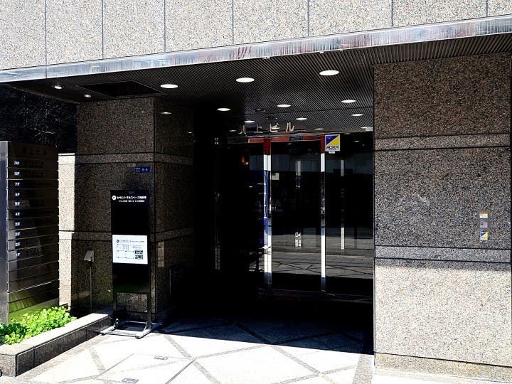 【2F-ワンフロア】南向きの窓から自然光がたっぷり差し込む、日当たり良好の明るい撮影スタジオ。【大阪市中央区】の写真11