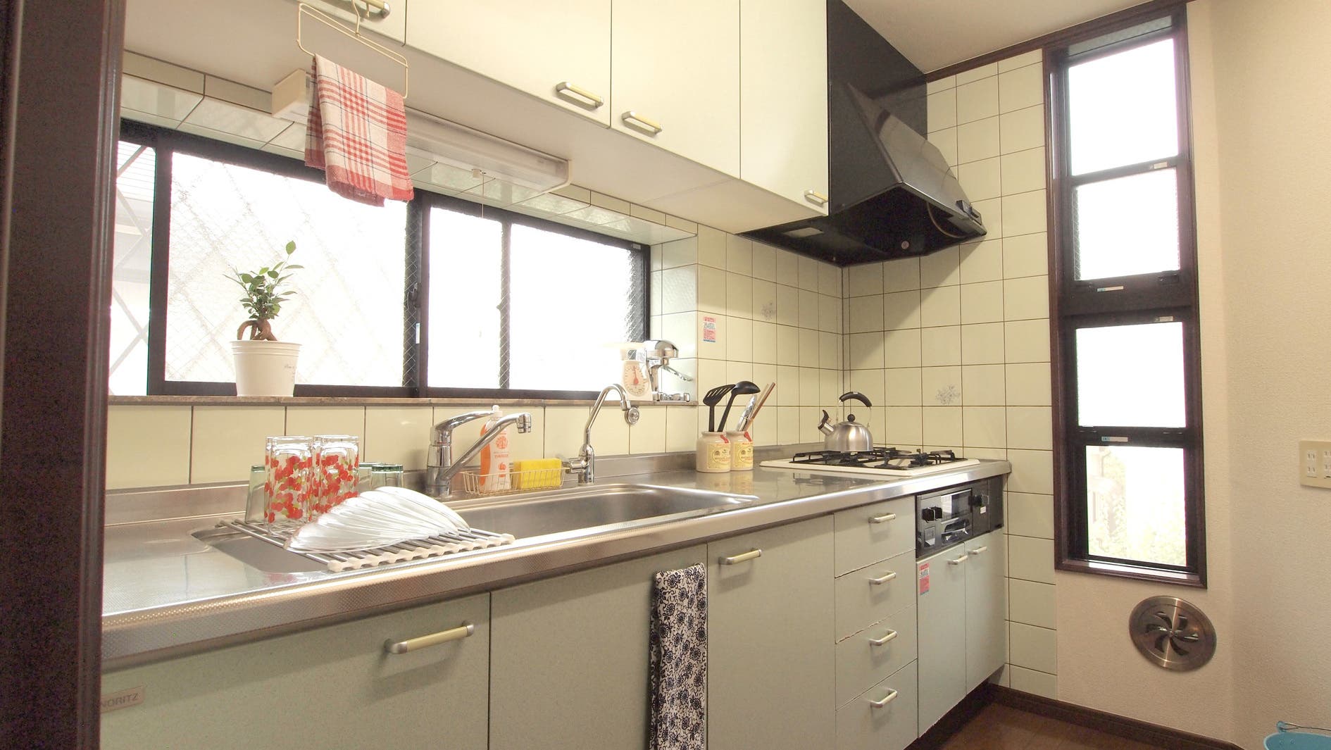 一軒家・広いリビング・和室・ベッドルーム・各種撮影・リモートワークの写真4