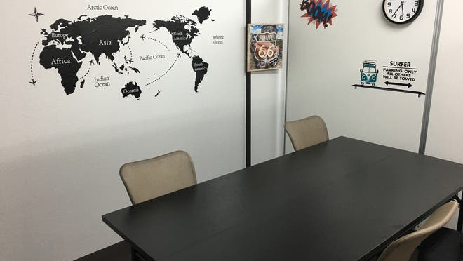 英会話スクールの広〜い一部屋貸し出しの写真6