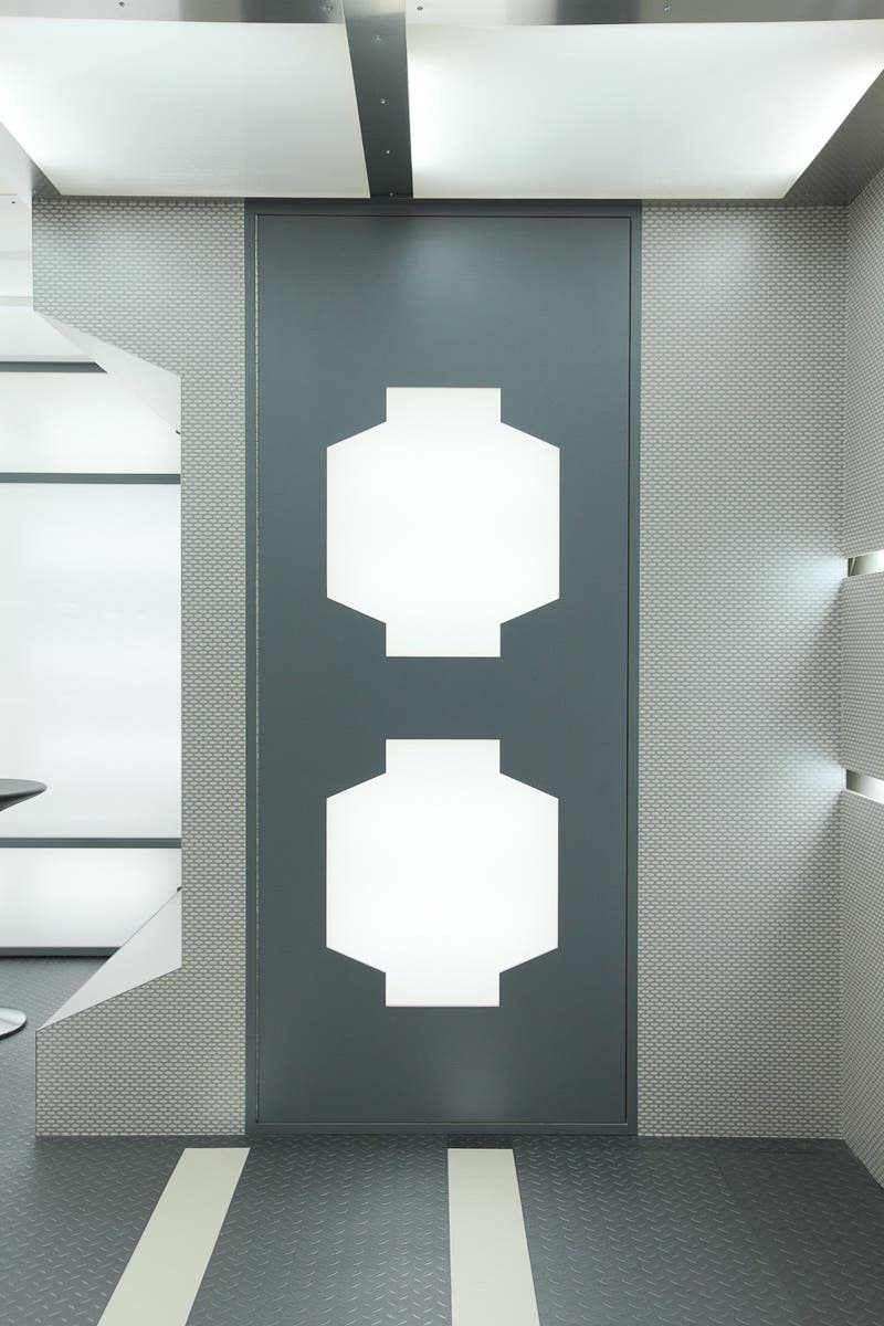 【スペーススタジオ】未来空間！宇宙ステーション！個室メイクルーム有り！ハウススタジオ TVや雑誌の撮影実績多数！の写真10