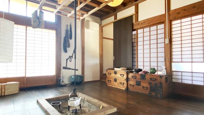 【KOMEHOME】囲炉裏のある古民家 畑や田んぼもに囲まれてBBQ ワーケーションやリモートワークも利用もOKの写真2