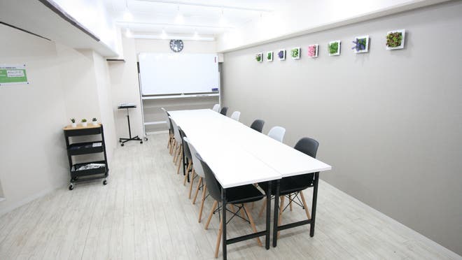 【高速wifi/テレワーク】◆お気軽会議室博多deca◆駅徒歩4分/23人収容/24時間営業/当日予約可の写真3