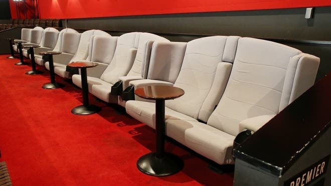 【豊洲 413席】映画館で、会社説明会、株主総会、講演会の企画はいかがですか?の写真6