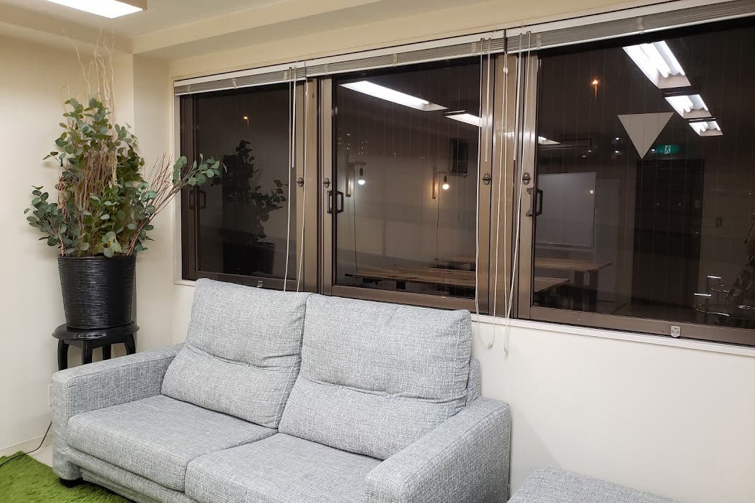 🎄JR飯田橋駅5分｜少人数会議室/飲み会･ゲーム/自然光撮影｜Wi-Fi･スマートTVの写真17