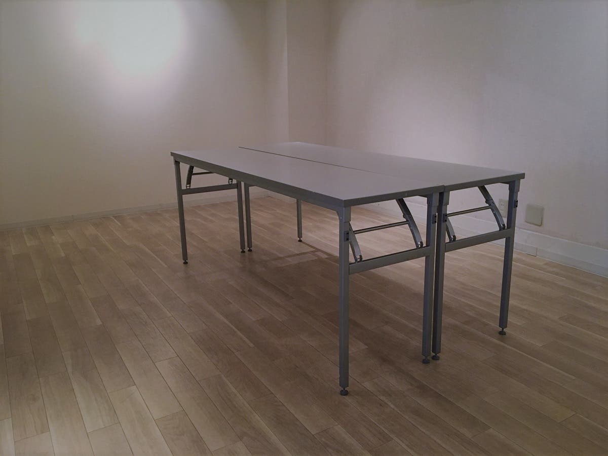 駅近くのカウンターバーのあるオシャレなスペース。大人数のパーティーからお教室や会議などに。の写真5