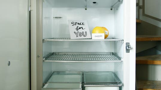 【 広尾 】ファッション誌等の撮影スポット、街の角地に佇む白の外観が印象的な複合型ショップ「CANVAS TOKYO」の写真12