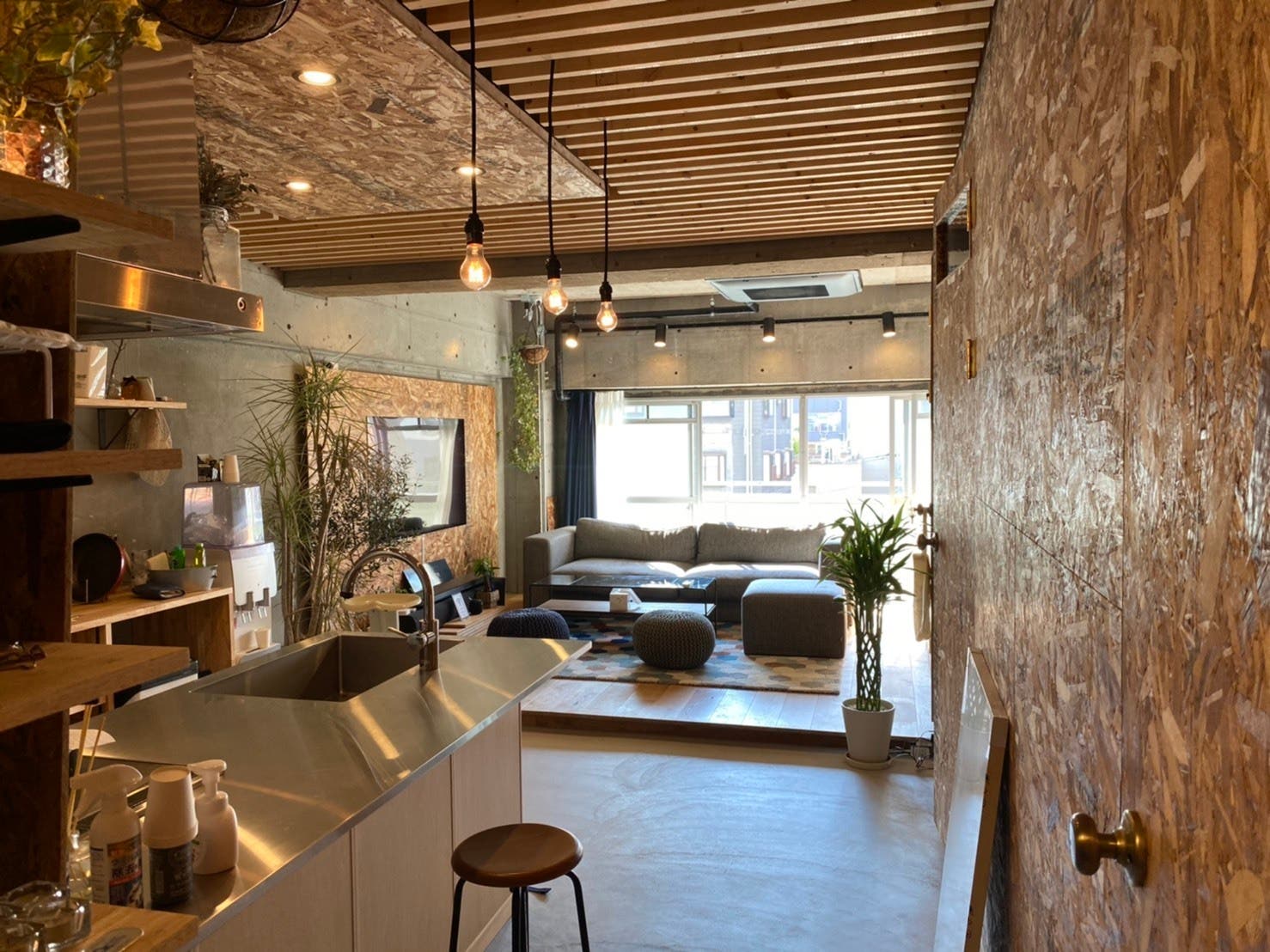 【西新宿駅徒歩2分】フルリノベーションスペース、～ポートレート撮影/広告動画撮影/コスプレ撮影/女子会/誕生日会などの写真14