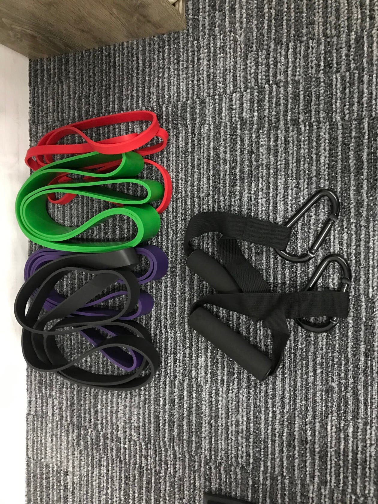 《堺市中百舌鳥の完全プライベート個室ジム》パワーラック、各種チューブ、プレート112.5ｋｇまでの写真8