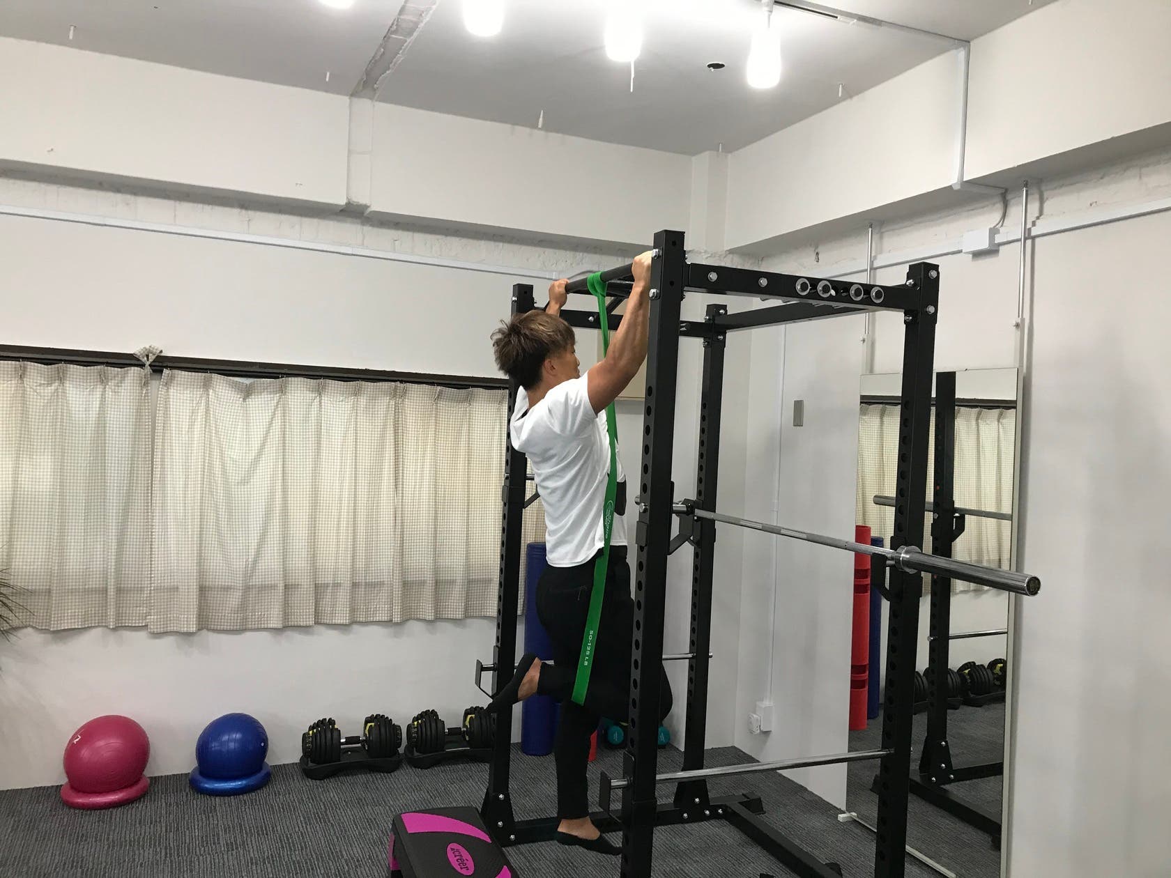 《堺市中百舌鳥の完全プライベート個室ジム》パワーラック、各種チューブ、プレート112.5ｋｇまでの写真10