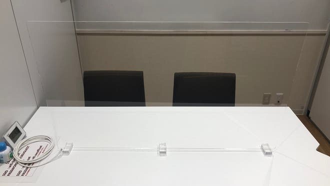 【四ツ谷駅徒歩4分】Wi-Fi・ホワイトボード完備のコンパクトな会議室を格安で!の写真9