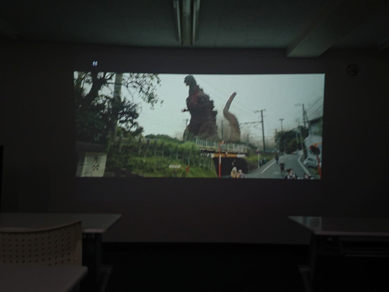 ★ﾌﾟﾛｼﾞｪｸﾀ&Wi-Fi完備★会議／セミナー／ボードゲーム等　最大42名の写真15