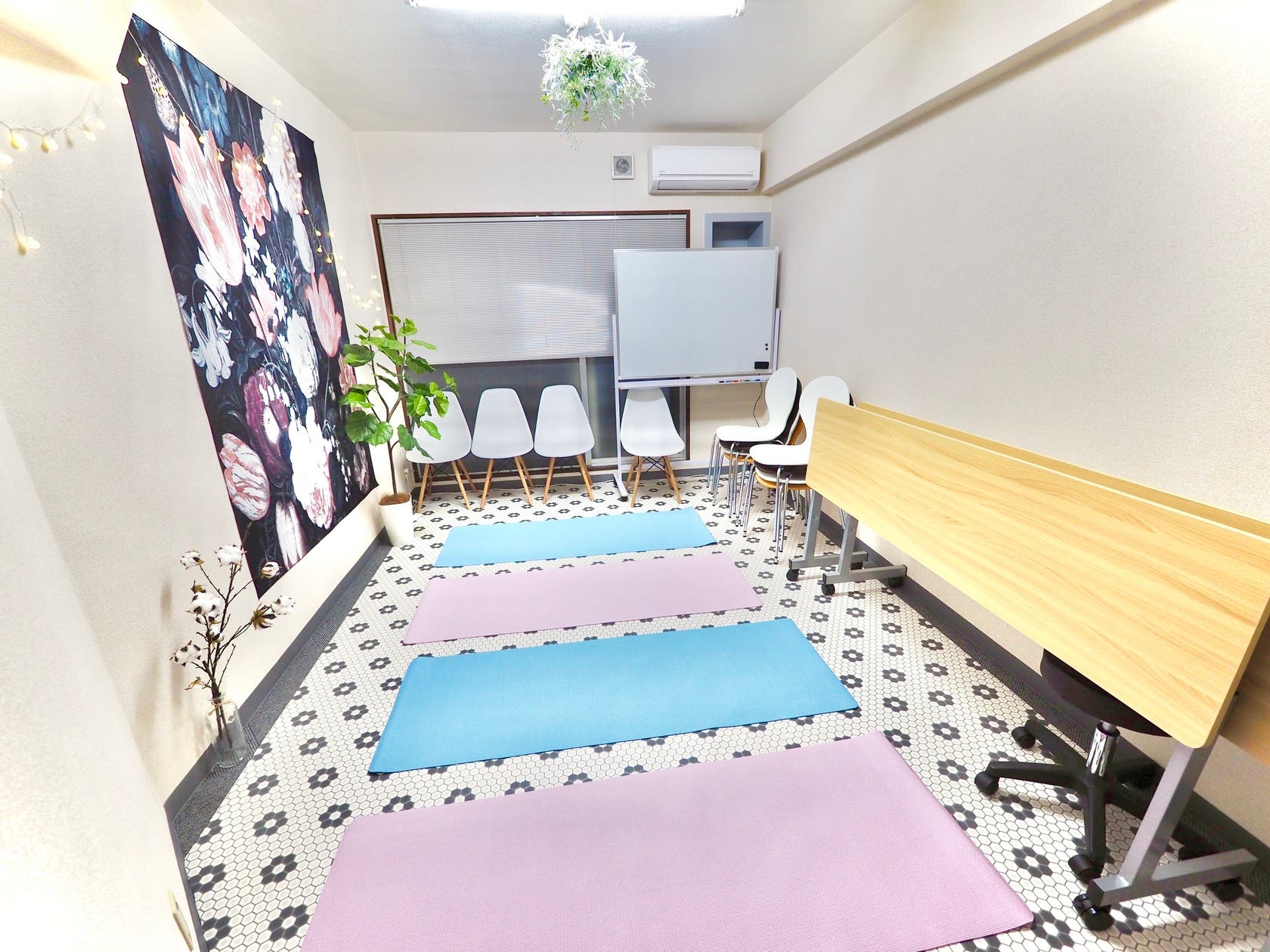 《トレーズ＠名駅》施術ベッドなど無料貸出設備充実🌿カフェ風レンタルスペース＆サロン💆‍♀️女子会🎀撮影会📸【名駅徒歩2分！】の写真9