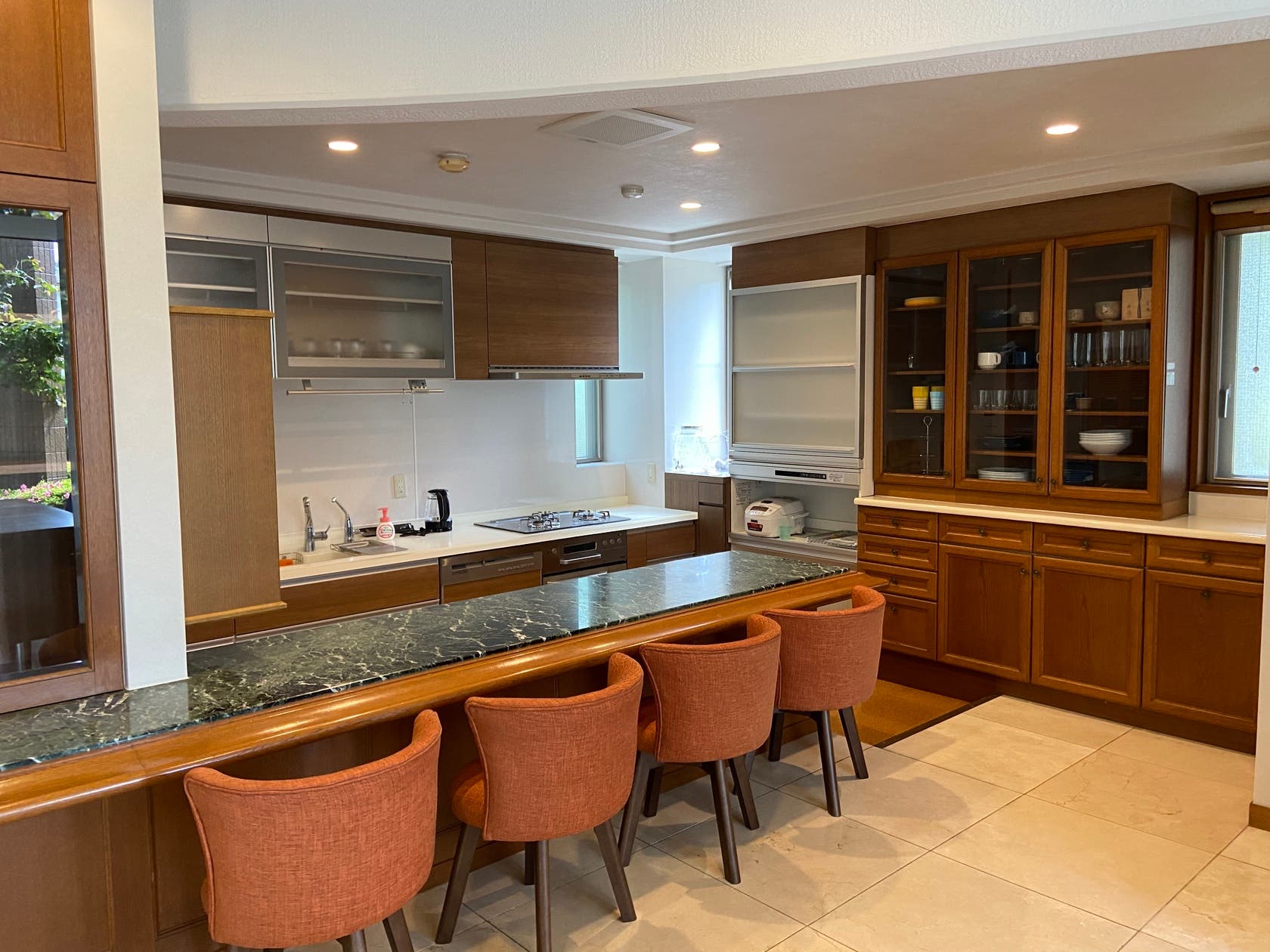 大阪の大理石ホールでパーティー・お料理・撮影しませんか？【光風台駅徒歩４分】の写真15