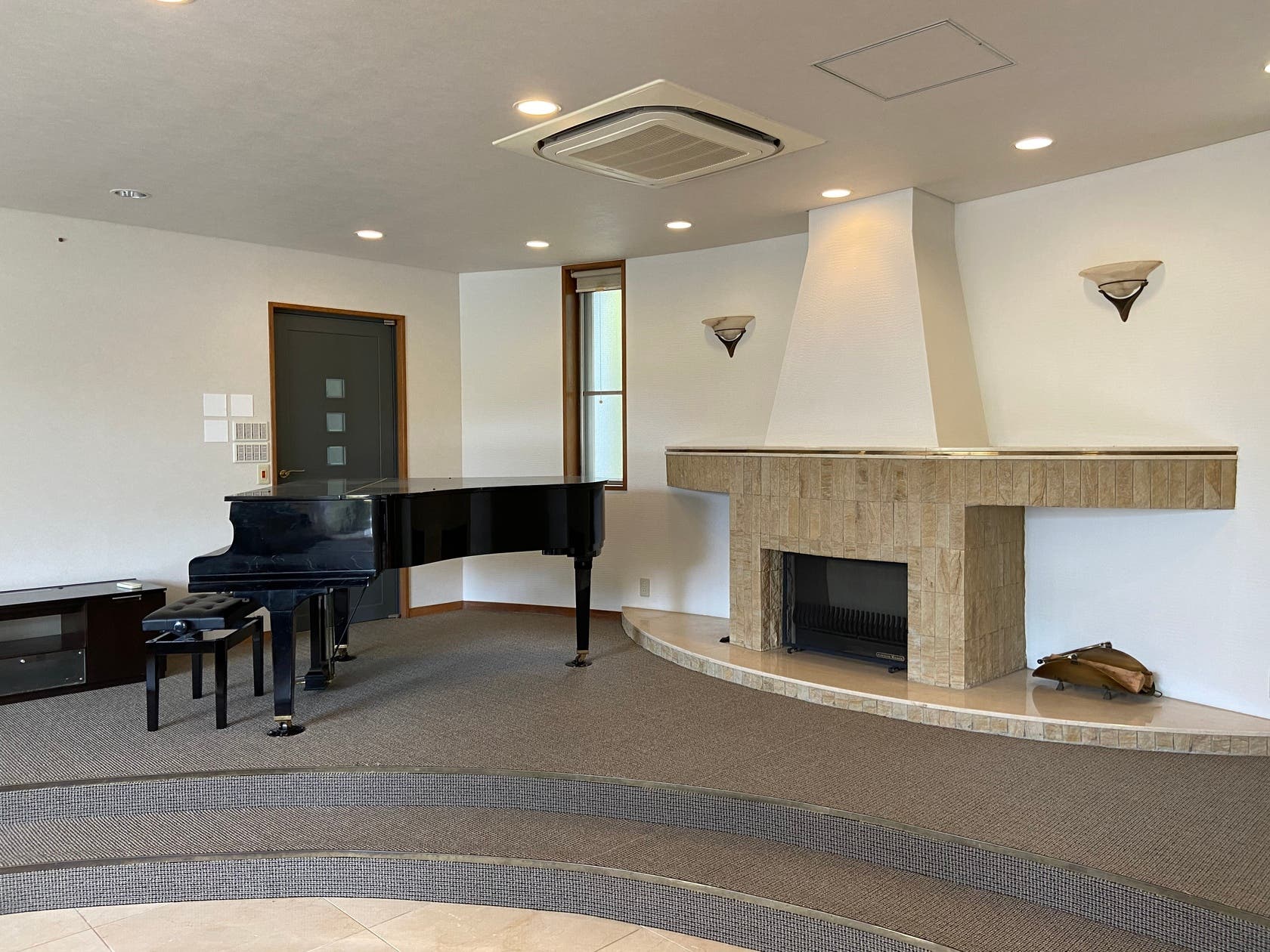 大阪の大理石ホールでパーティー・お料理・撮影しませんか？【光風台駅徒歩４分】の写真16