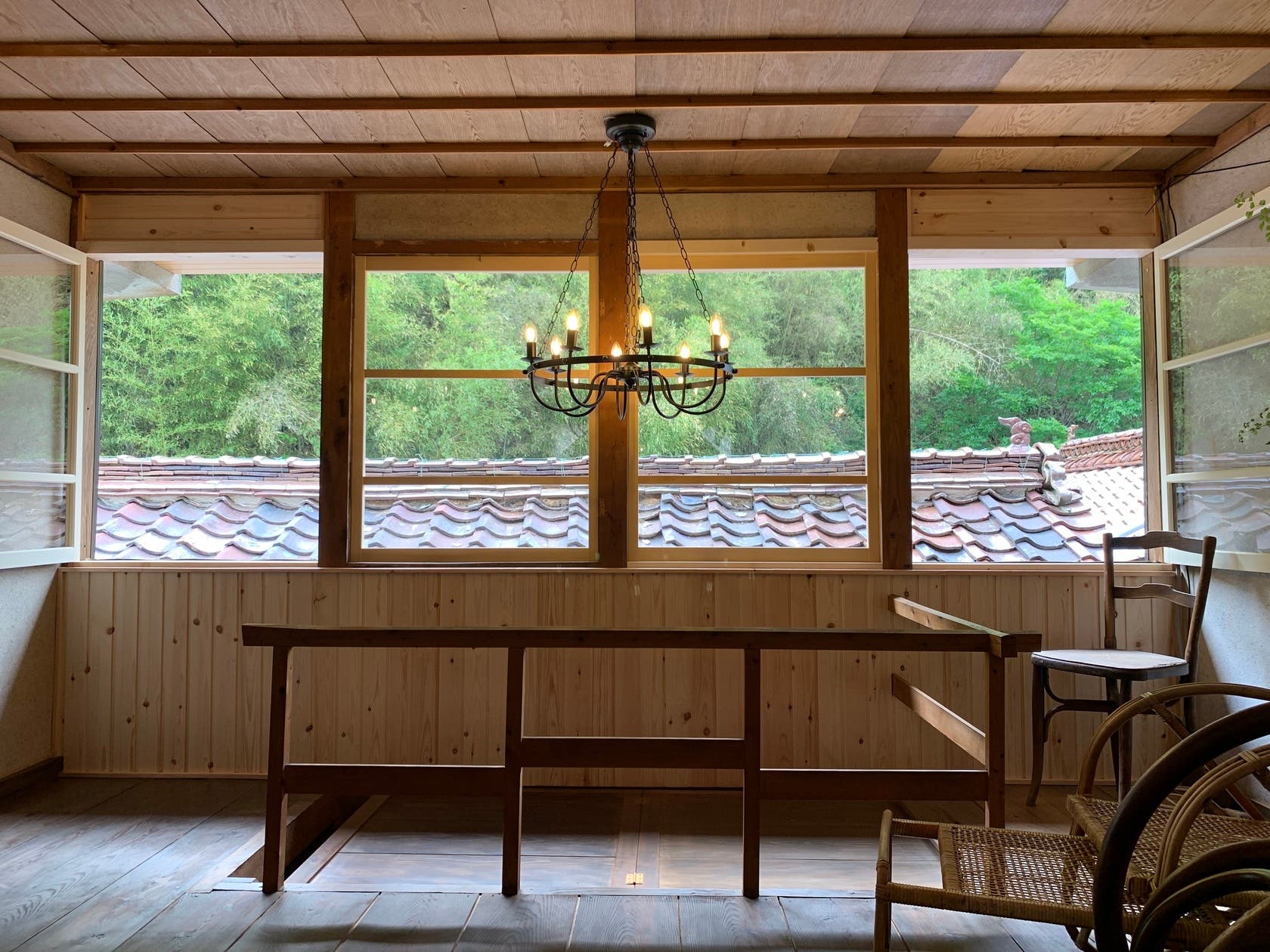 古民家一棟貸切。川の流れる音アンティークな空気一歩入れば異空間。書籍の中で廣島から広島へ歴史の旅へ10名様までの写真27