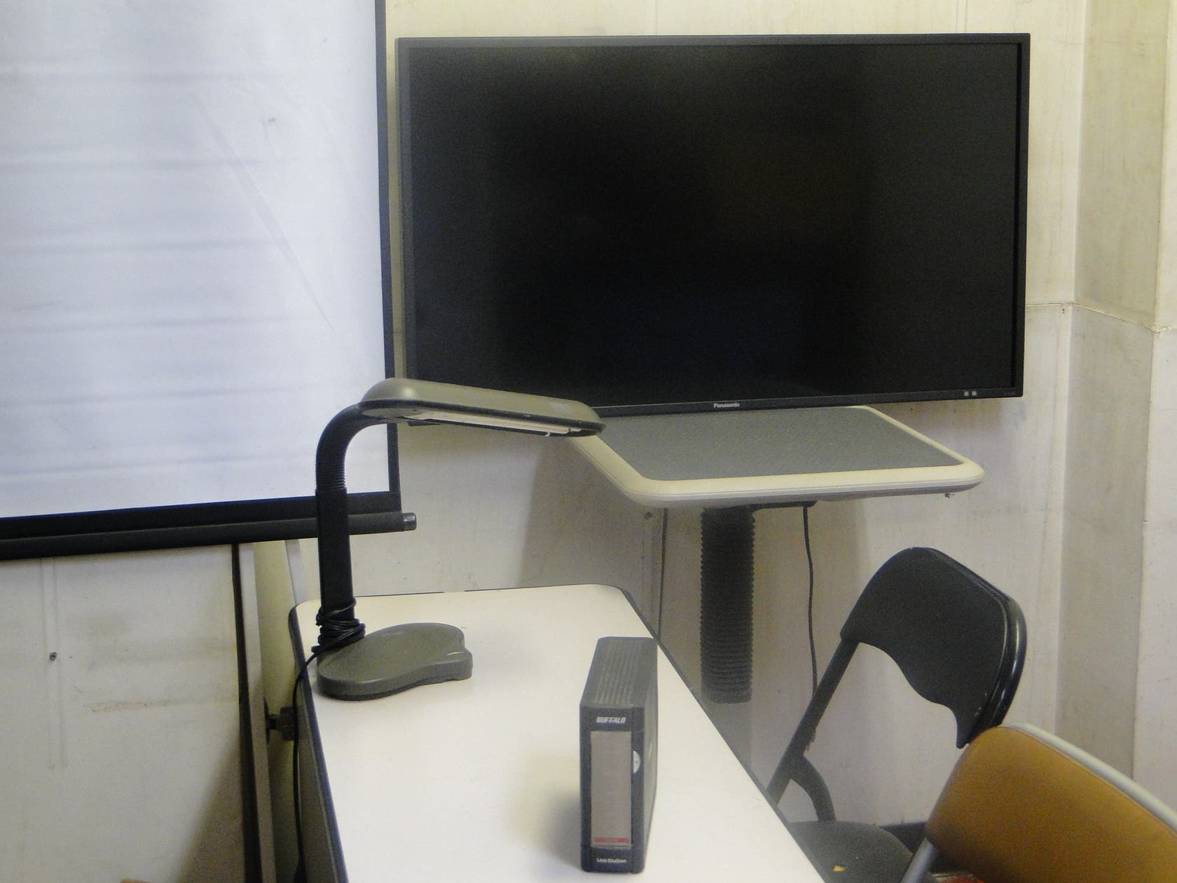 新宿西口徒歩1分　,会議,教室,勉強会,セミナー　その他　多目的スペースの写真3