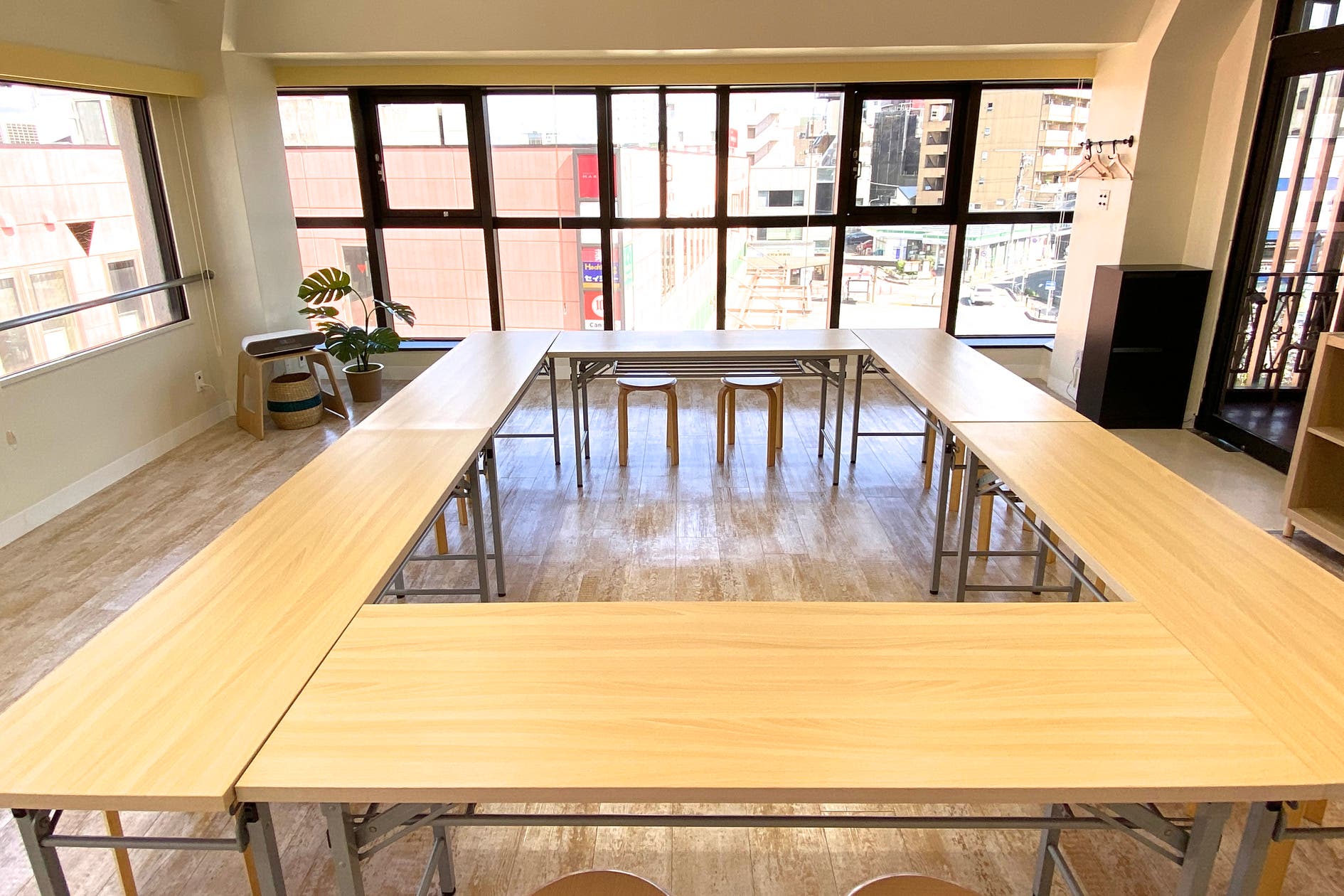 【4F】★駅前・24h利用可★1時間1000円／ダンスができるスタジオ／移動式スポーツ鏡×6／使い途は様々★の写真7