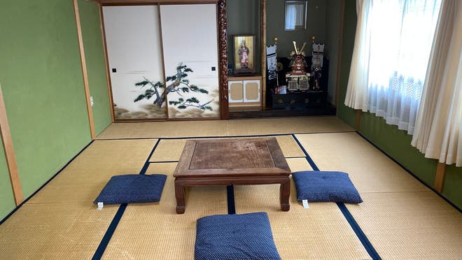 和洋混在のユニークな大きなおうち 使い方多種多様!南向き日当たり良好!アクセス抜群!P相談の写真2