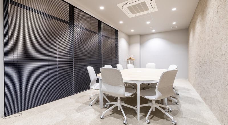 南町田グランベリーパーク駅徒歩3分！10名用会議室　会議・PTA・勉強会などに！