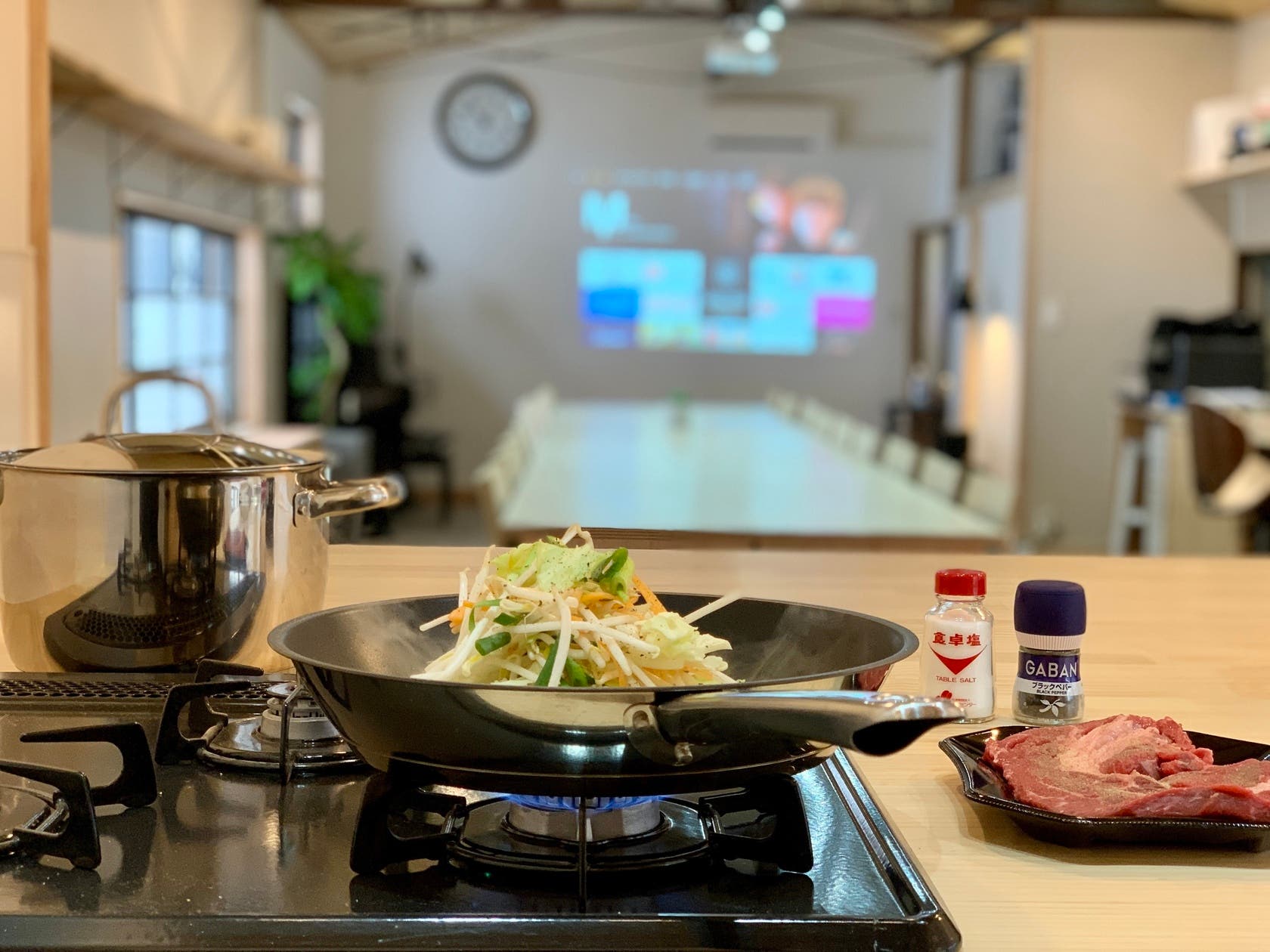 【空堀・上本町】広々キッチンのフルリノベ空間／演奏会・パーティー・撮影会・セミナーなどに！の写真14