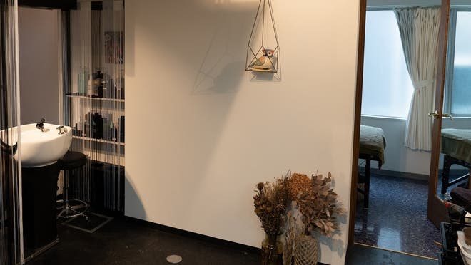 銀座1丁目 個室DX レンタルシェアサロンUZI 【タオル無料貸し出し】の写真4