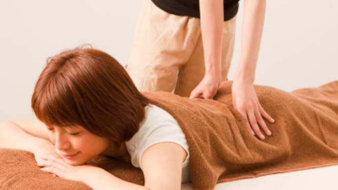 【渕3丁目リラクゼーションサロンスペース】セラピストさん、アイリストさんの写真1