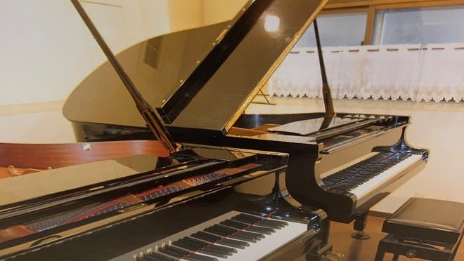 三鷹駅徒歩3分!女性がゆったりくつろげるサロン風貸しスタジオの写真1