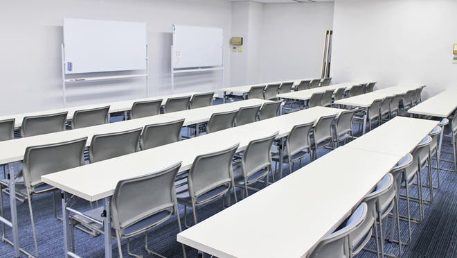 4F【本町駅から徒歩0分!】20~70名まで。無料備品も多数!の写真4