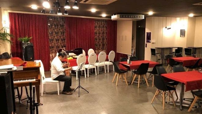 グランドピアノ、PA、照明設備を完備!音楽イベントに!(大音量のイベントは不可)の写真10