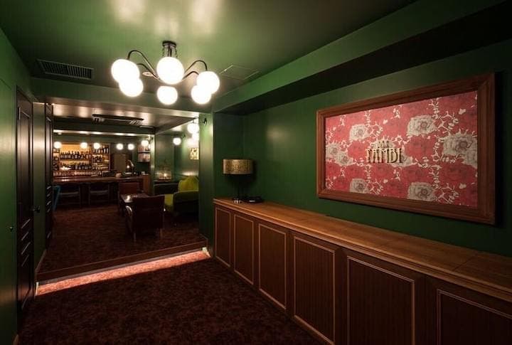 【BAR TAMBI】動画、写真撮影、インタビューシーン等の撮影にの写真4