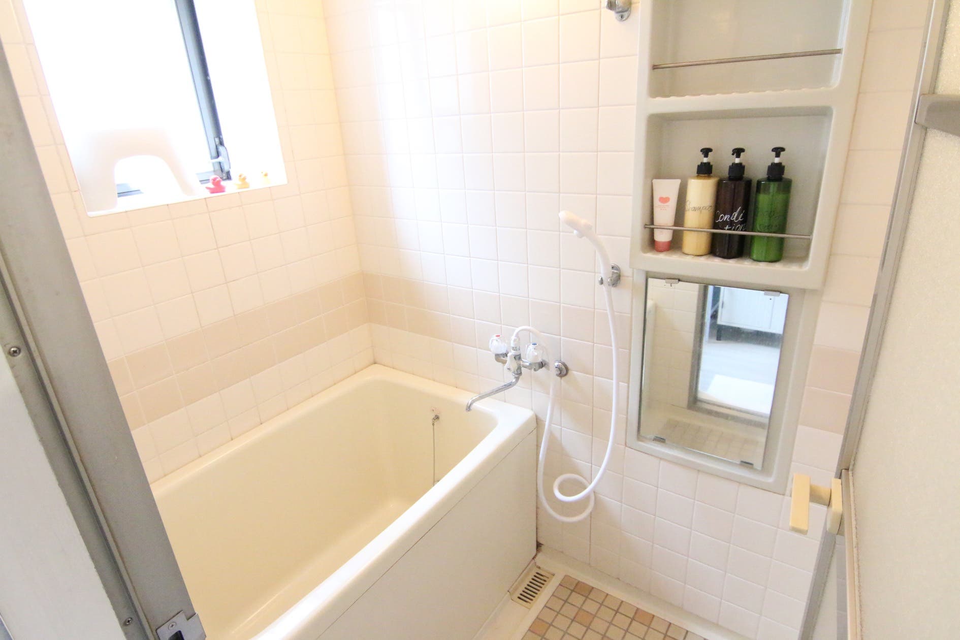 バスルームの使用+タオル貸出の画像1