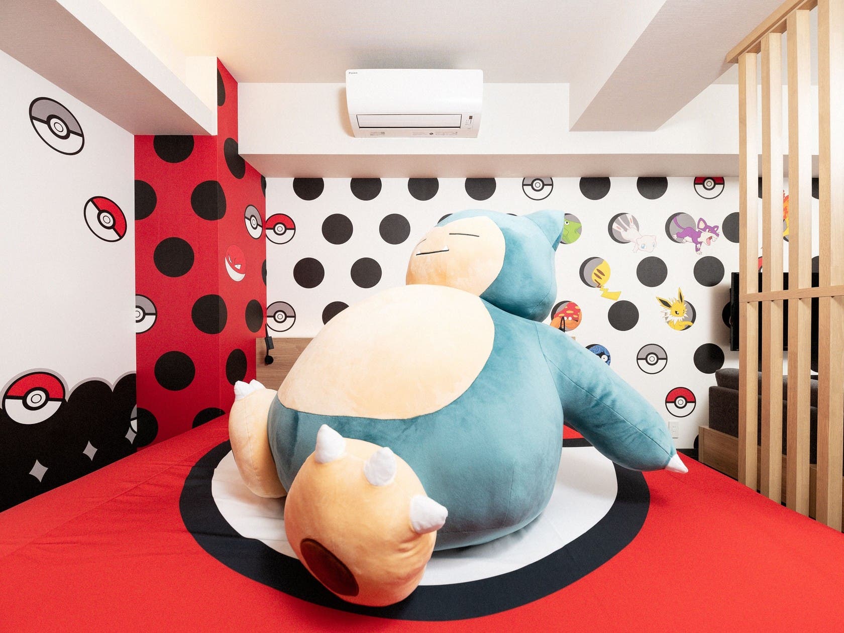 【ポケモンルーム】【キッチン付きスタッフ常在】JR上野駅入谷口徒歩５分 最大４名/パーティー/清掃スタッフが毎回清掃の写真3