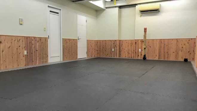 バス停徒歩30秒!清澄白河駅、菊川駅、住吉駅から徒歩13分!の写真3