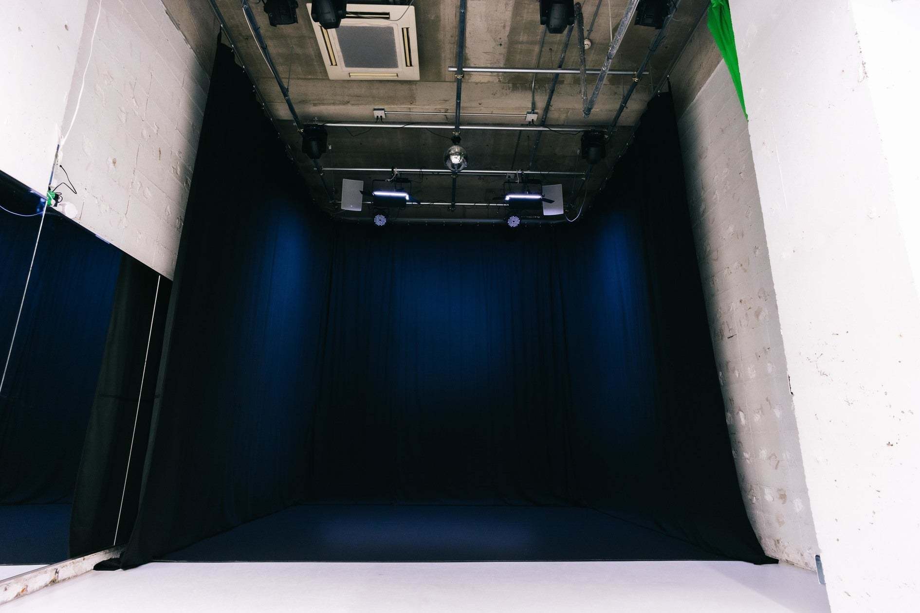 黒バック・グリーンバック レンタルの画像2