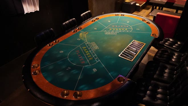 落ち着いた雰囲気のバー。MV撮影 / コスプレ撮影などにもオススメです!の写真5