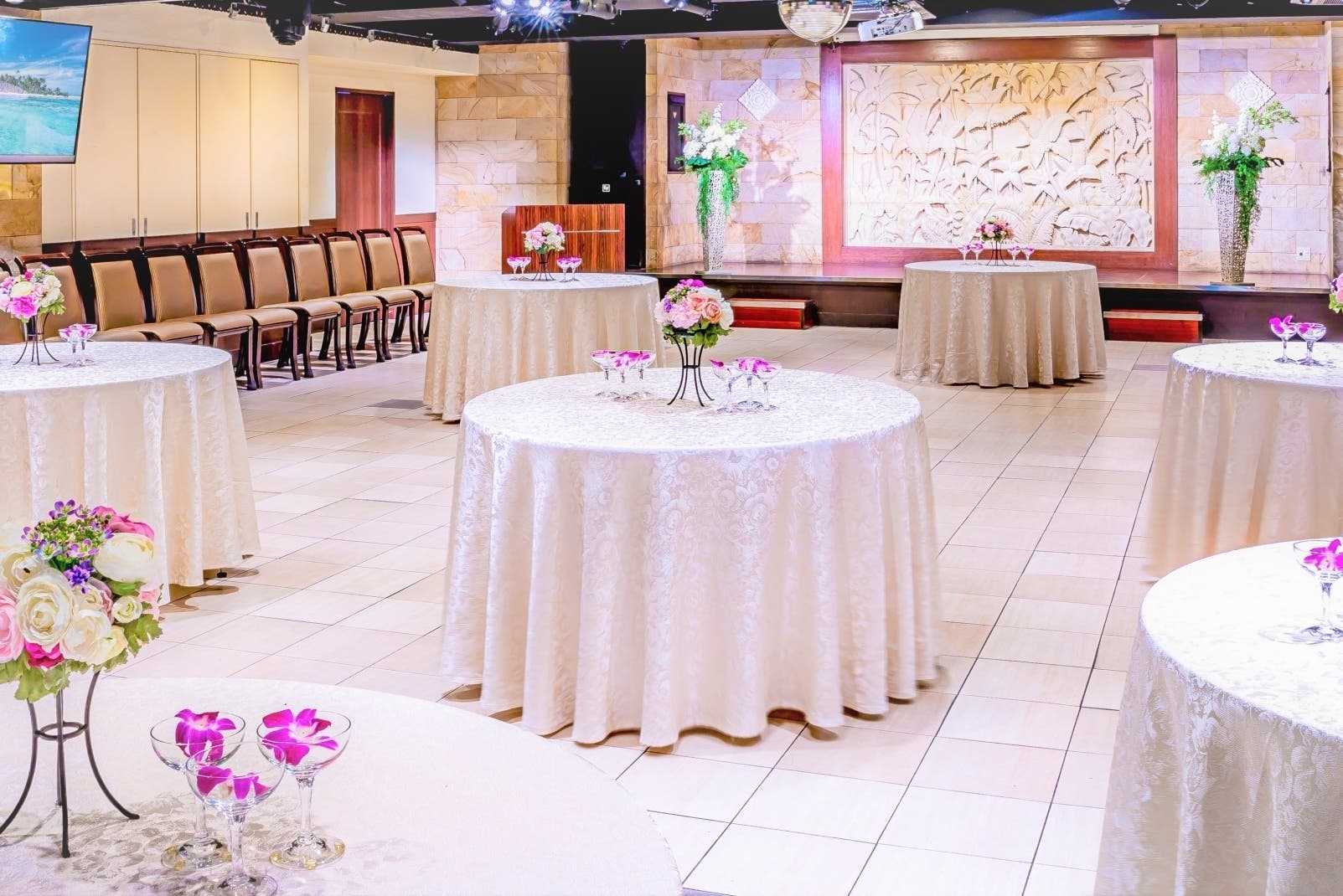 【新宿駅徒歩5分/6階】無観客ライブ・ライブ配信撮影も可能！ロケ撮影や各種イベント等、発表会から会議利用までお任せください！の写真12