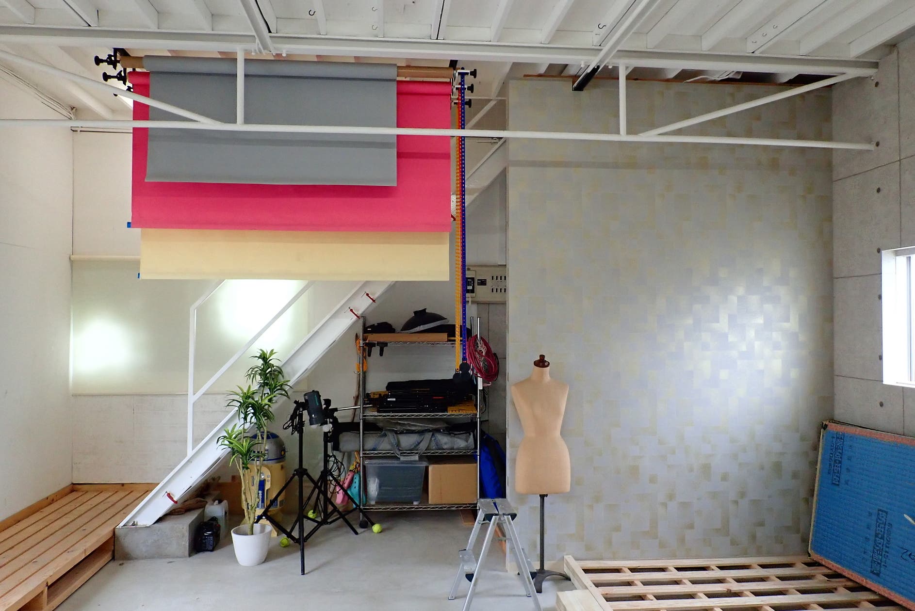 空調設備あり、着替え室あり、撮影ブースは6パターン以上！の写真5