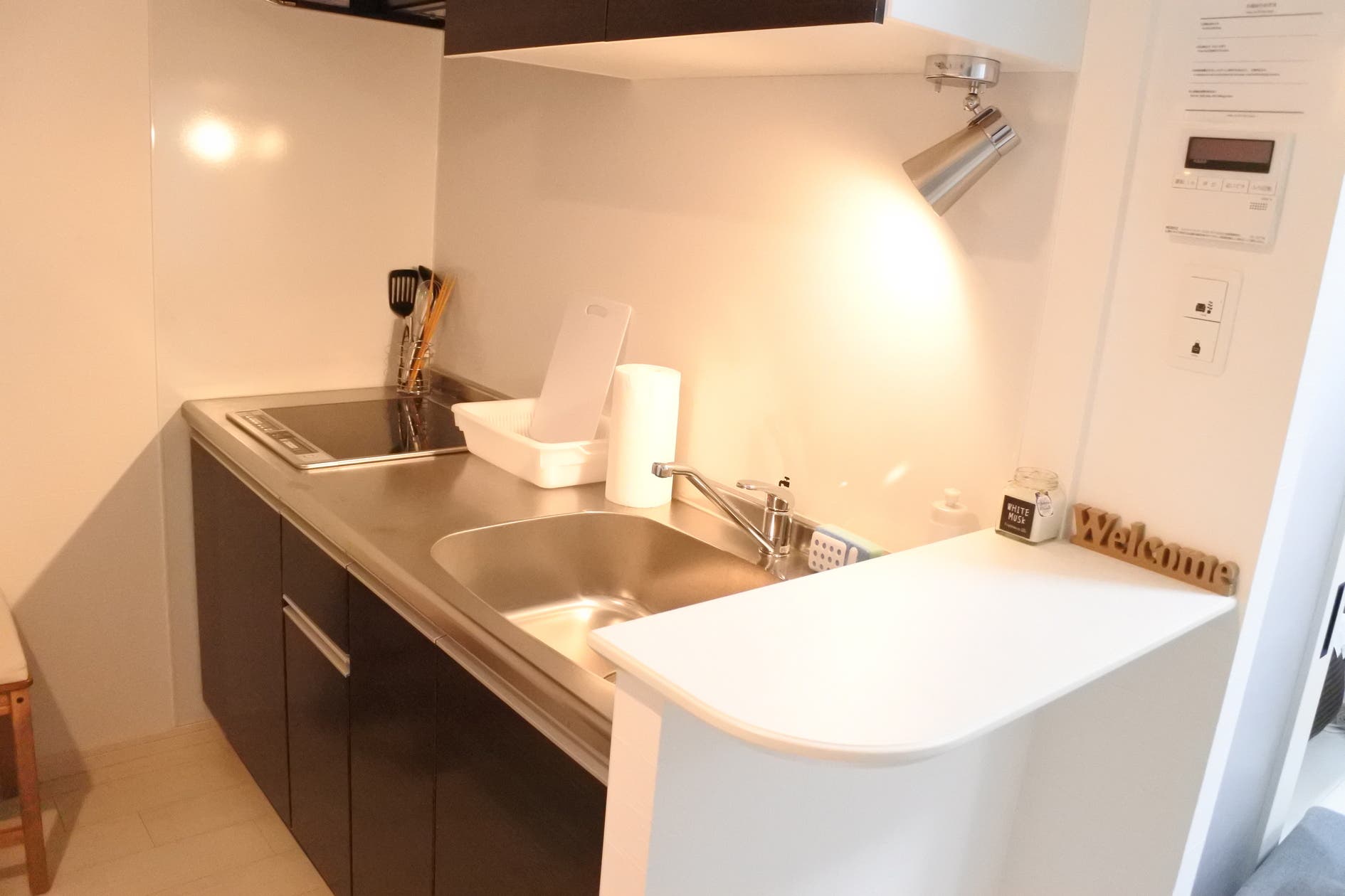 【名島駅より徒歩１分】(702)名島 ＳＮＳ映え抜群のお部屋でゆっくり✨大型有機ELTVで映像鑑賞📺撮影・女子会・誕生日会にも📸の写真8