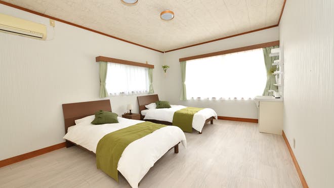 【鎌倉高校前駅徒歩8分!】広い庭付き2階建ての日本家屋の一軒家。の写真10