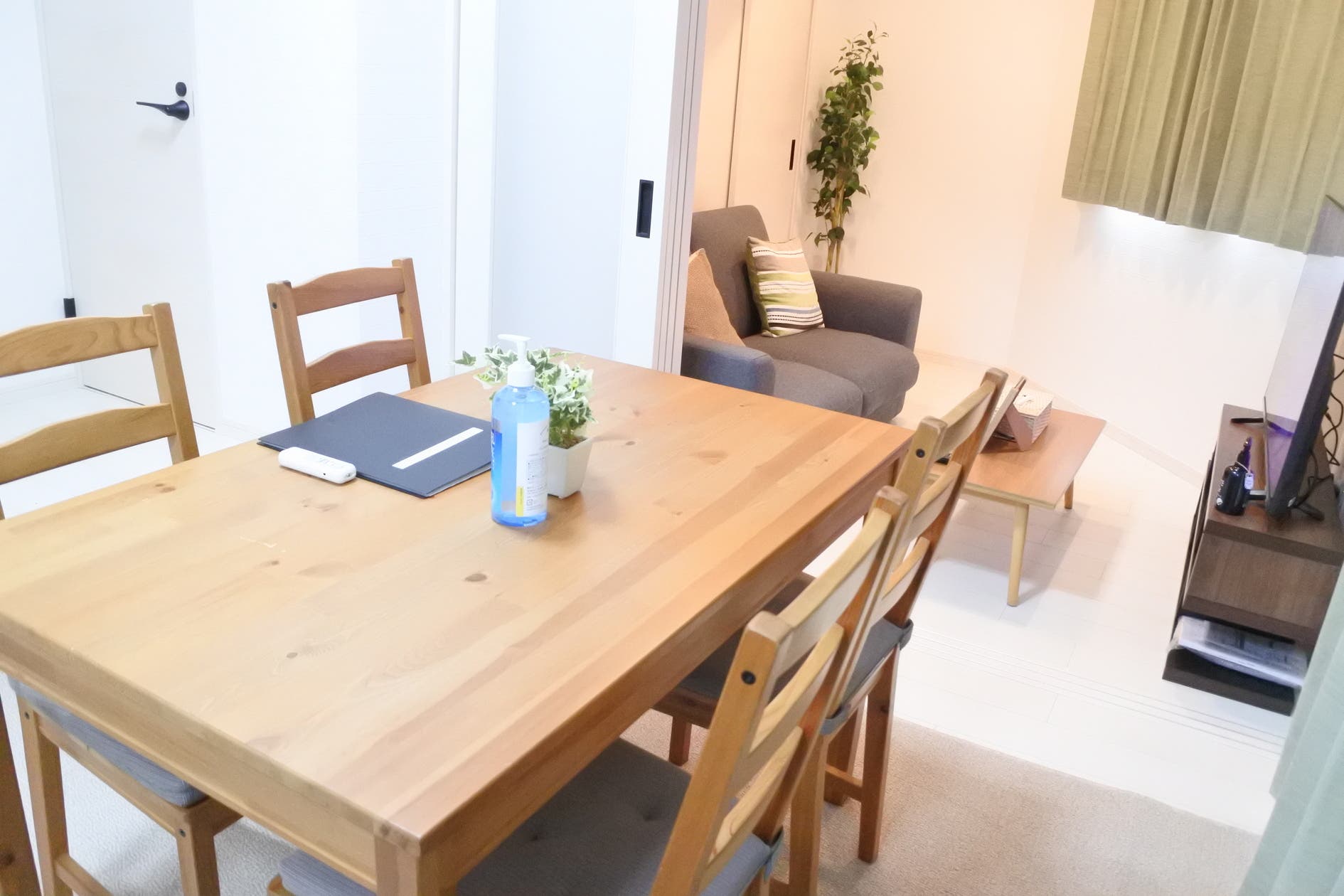 【名島駅から徒歩１分】(701）撮影・インスタ映えデートスポット・大型スクリーンで映画・アニメ鑑賞！キッチンスタジオ・女子会の写真4