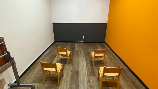 【毎日消毒駅近人気】06ダンススタジオなど フリースペース ヨガやストレッチ 机を置いて面接などの写真7