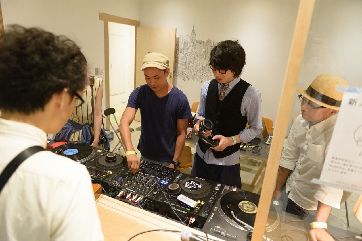 【横浜みなとみらい】BOOTH／DJや動画・音声収録、ミーティングにどうぞ！音響機材・吸音設備完備。控室などとしてもご利用可能。の写真7