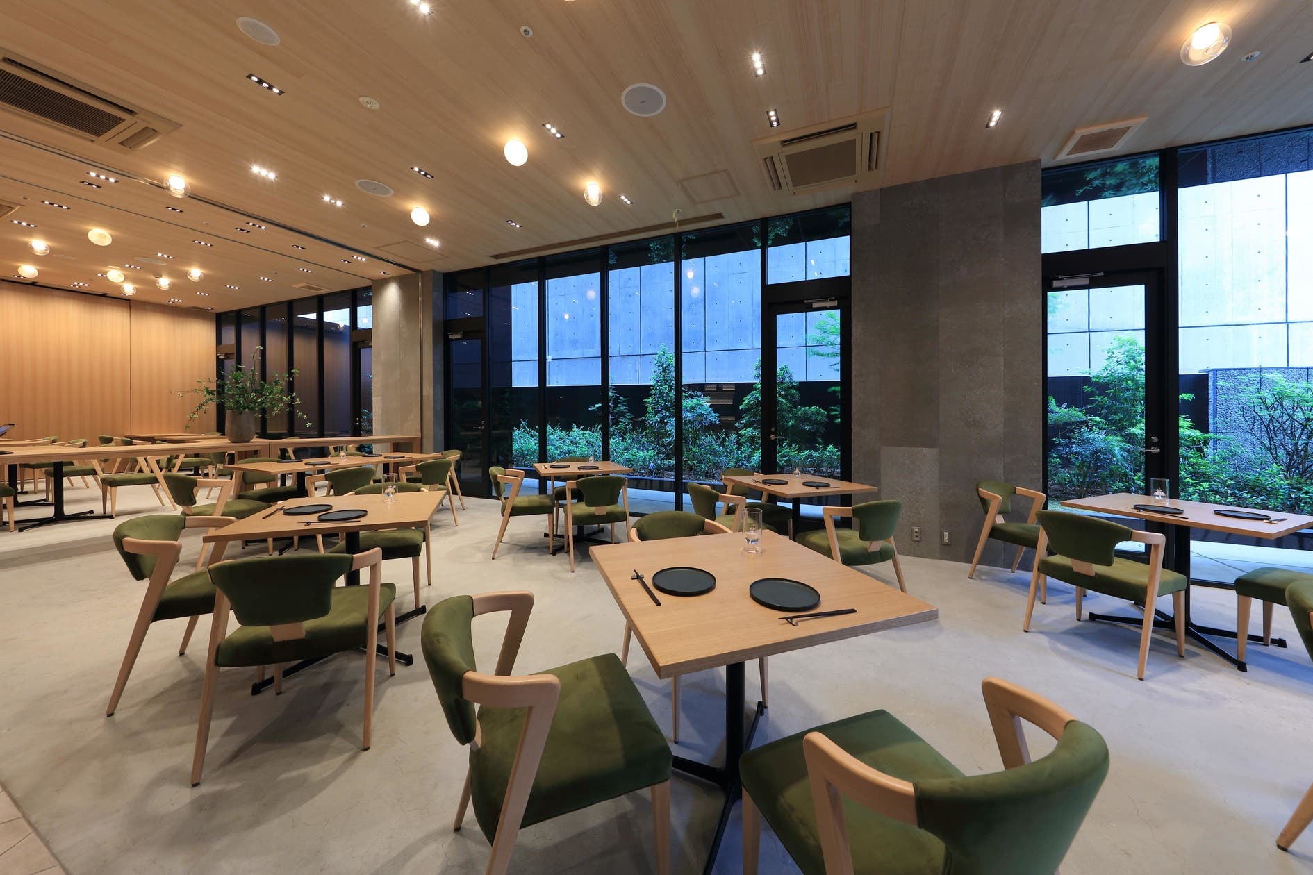 イベント/パーティー/撮影/セミナー/展示会にぴったりシンプルで上品な空間の写真2