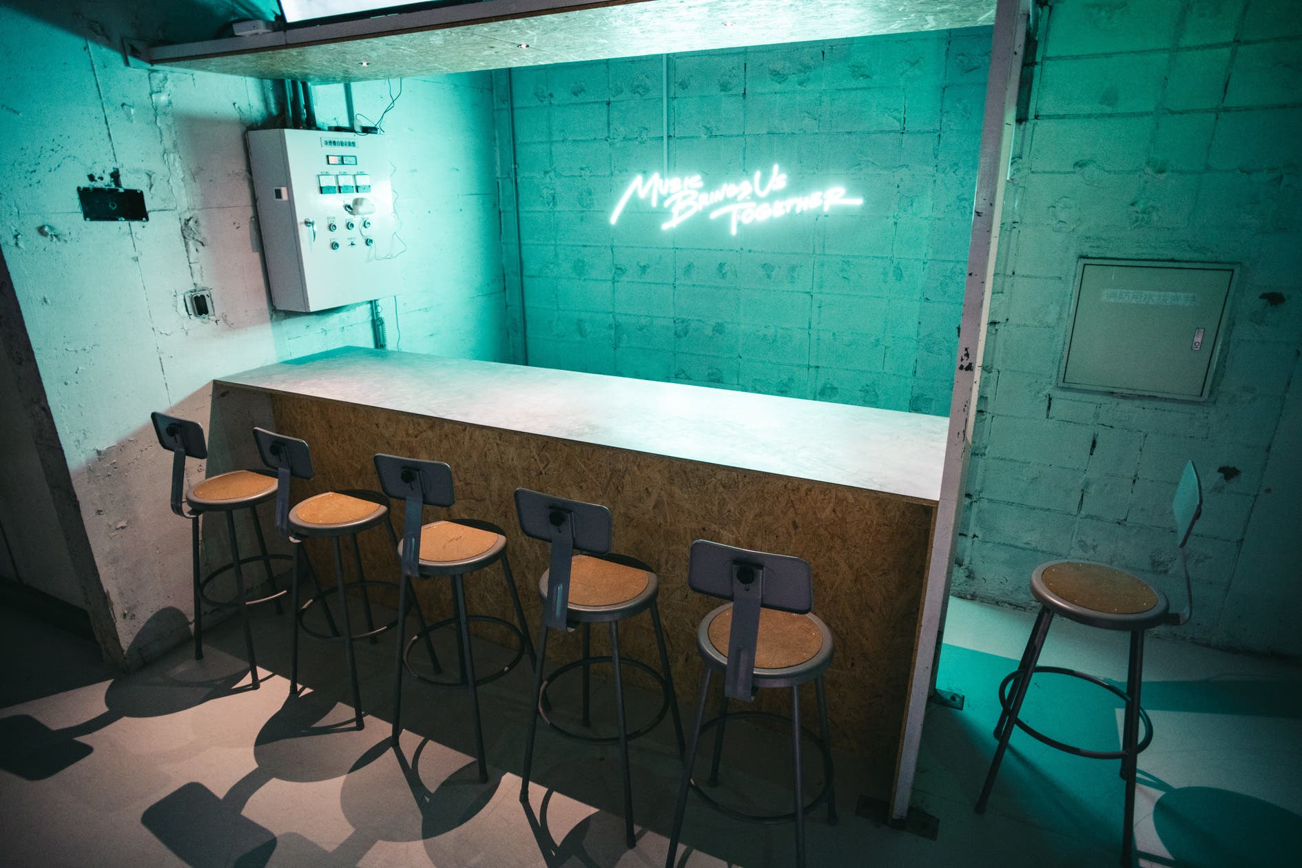 ベストホスト運営✨イベント実績多数★おしゃれな地下空間でパーティー・展示会・ポップアップストア：ロケ撮影・ライブ配信/250㎡の写真17