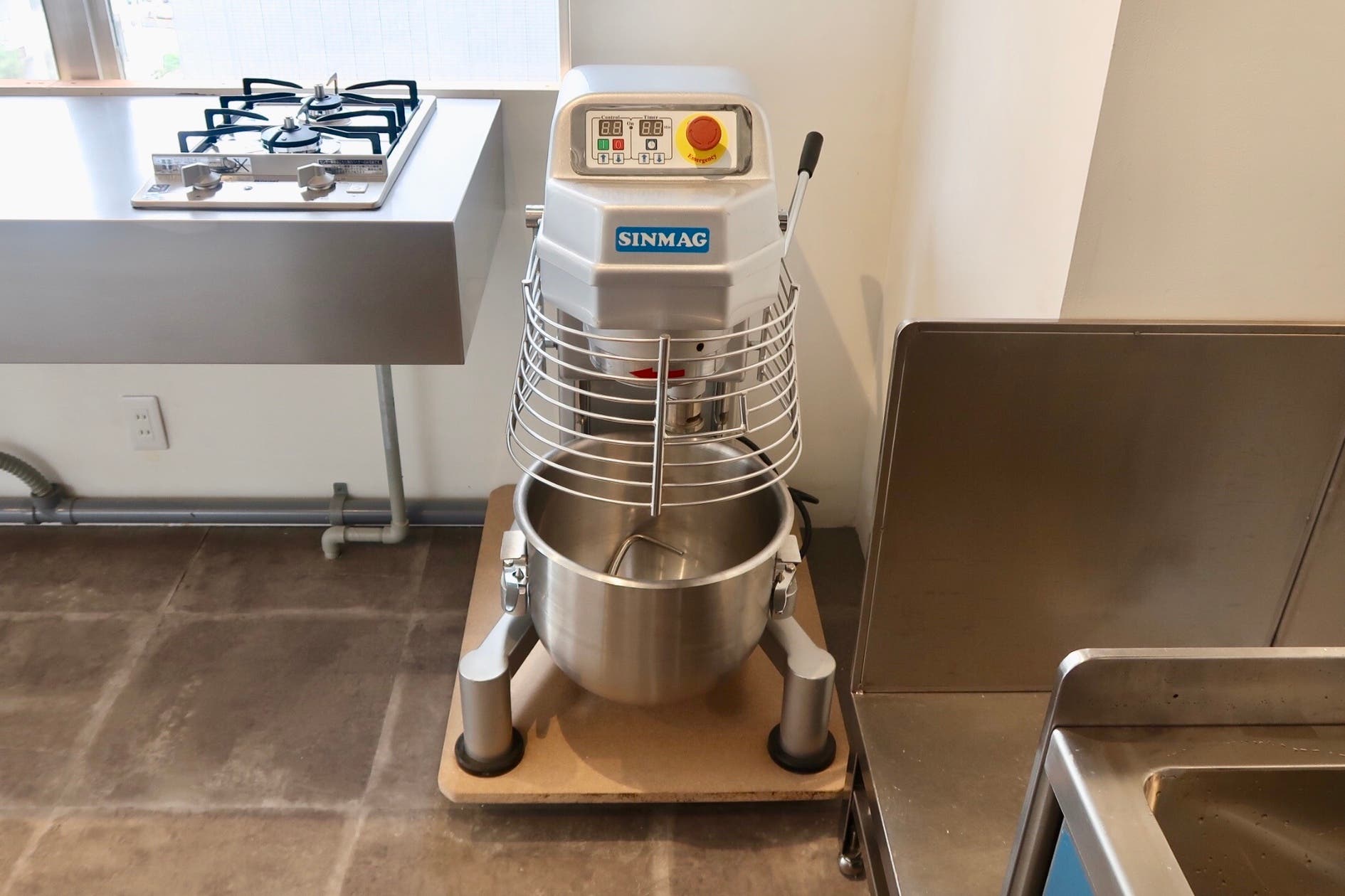 料理教室や撮影に最適なキッチンスタジオ！女子会・ママ会・料理合コンなどに！#貸切忘年会の写真4