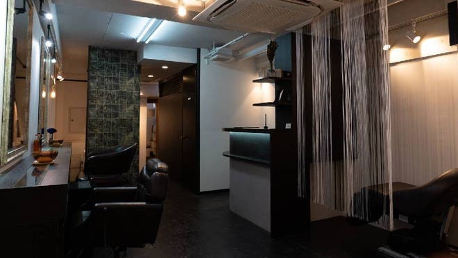 フリーランス シェアサロン UZI 銀座店 セット面1の写真1