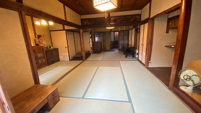 【大阪・阿倍野】築90年の長屋(古民家)を1棟貸し!撮影、展示、ママ会などに!(キッチン完備)の写真1